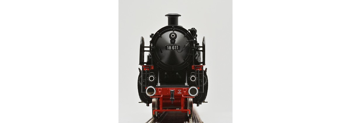 391872 Steam locomotive BR 18.6, DB