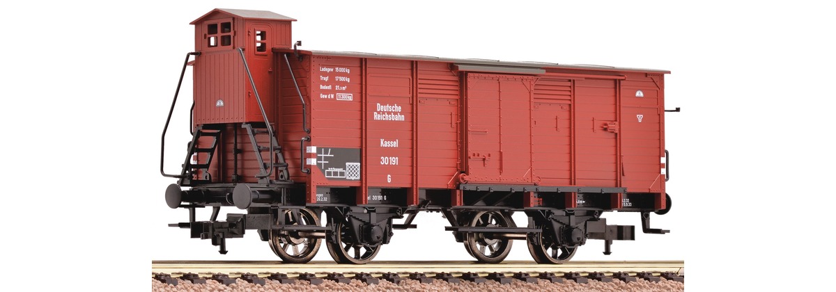 535801 Wagon de marchandises couvert avec guérite de frein, type de ...